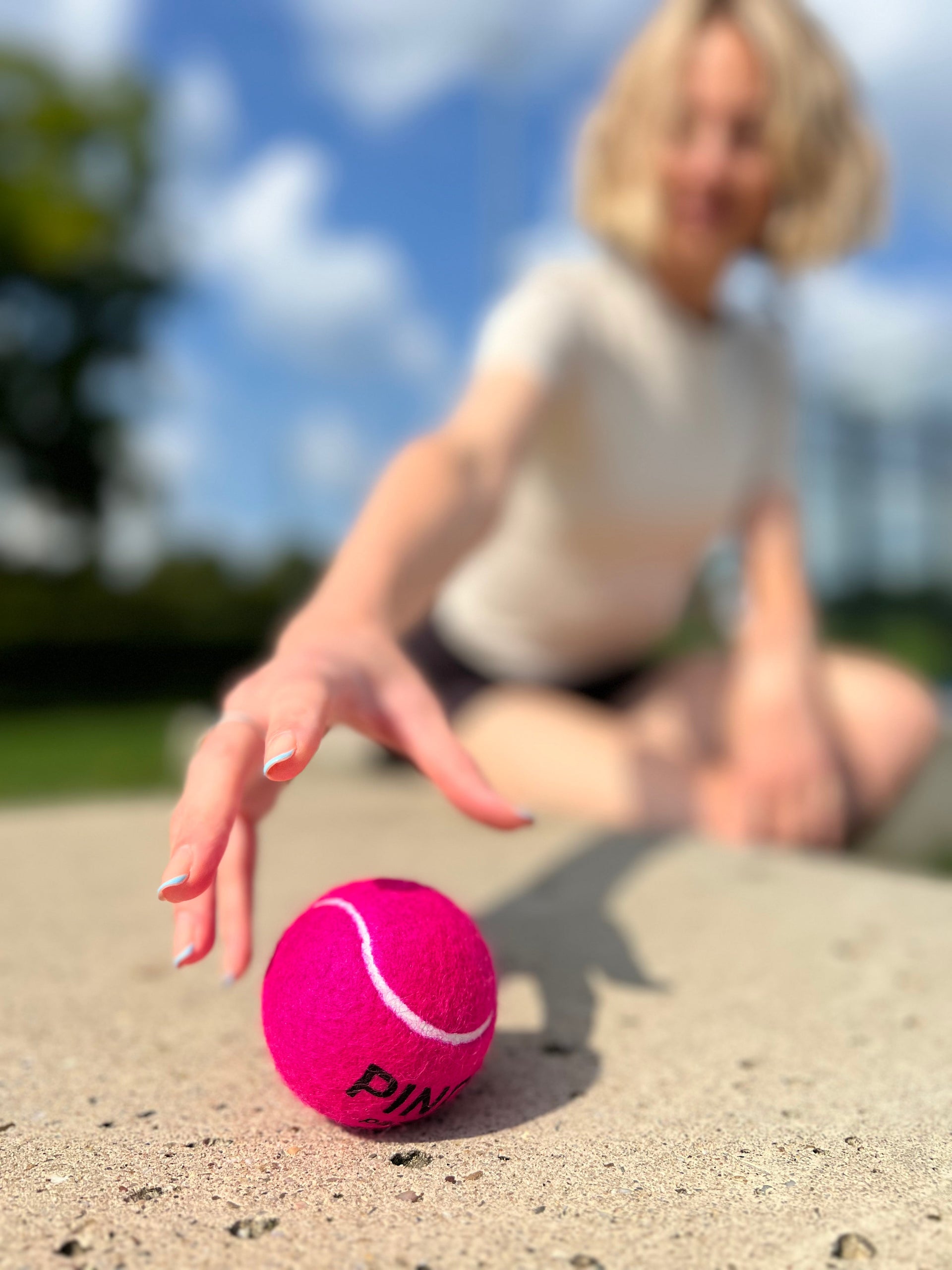 PINQ Padel - pink padel balls for you